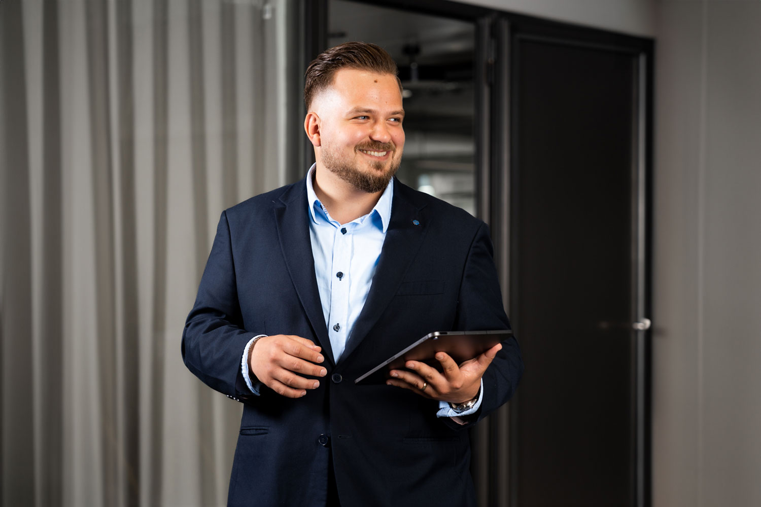 Arbes Kabashi: Ihr Immobilienmakler bei properti | properti